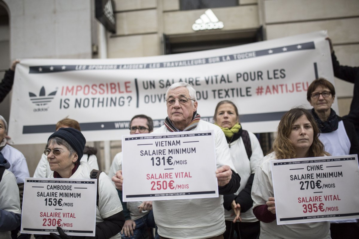 [Devoir de Vigilance][industrie textile] Un collectif d’ONG lance un ...